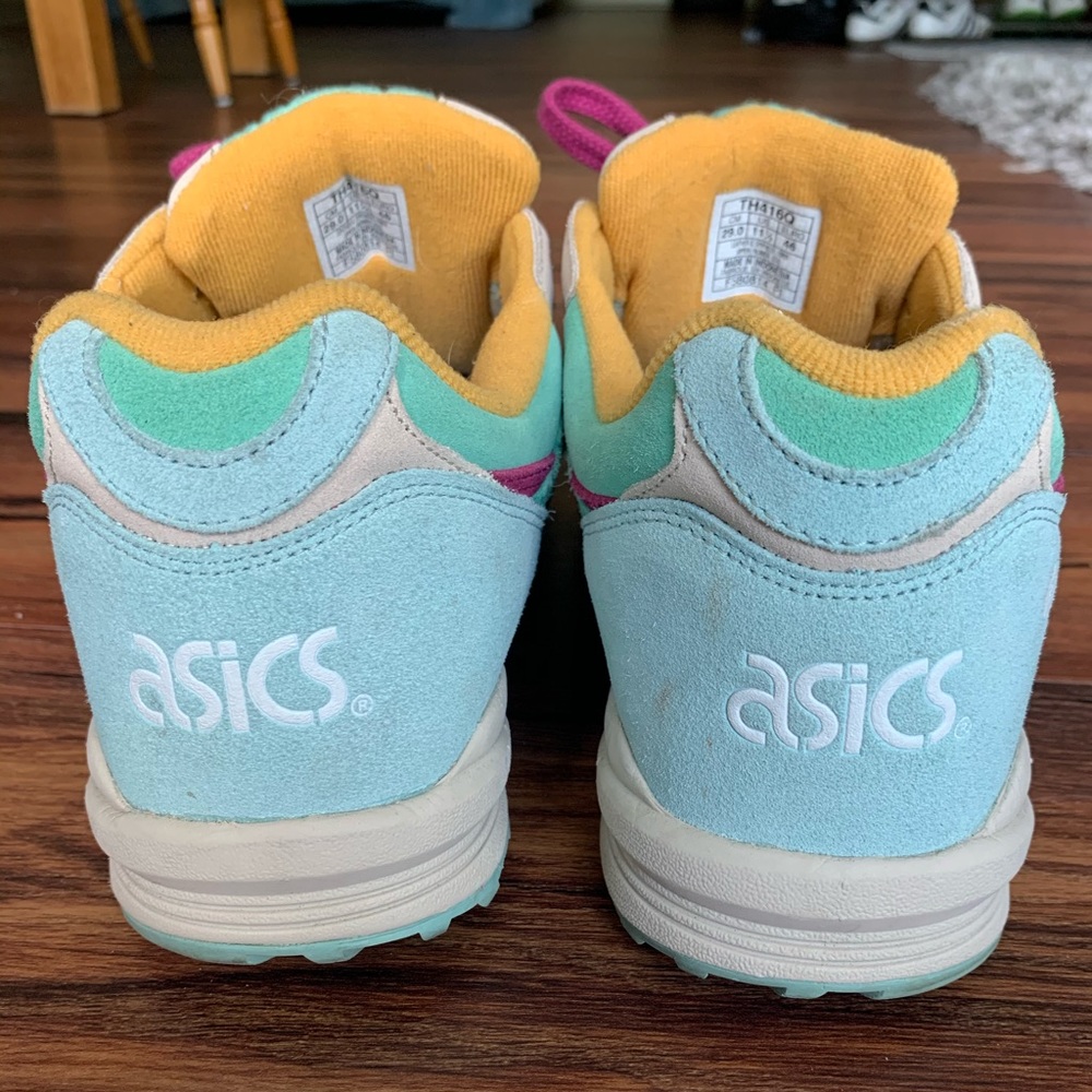 Lily Brown X Asics Gel Saga Rare - Gem